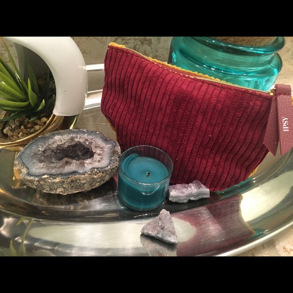 ipsy | Makeup | Ipsy Sample Bag Of Contour Items | Poshmark